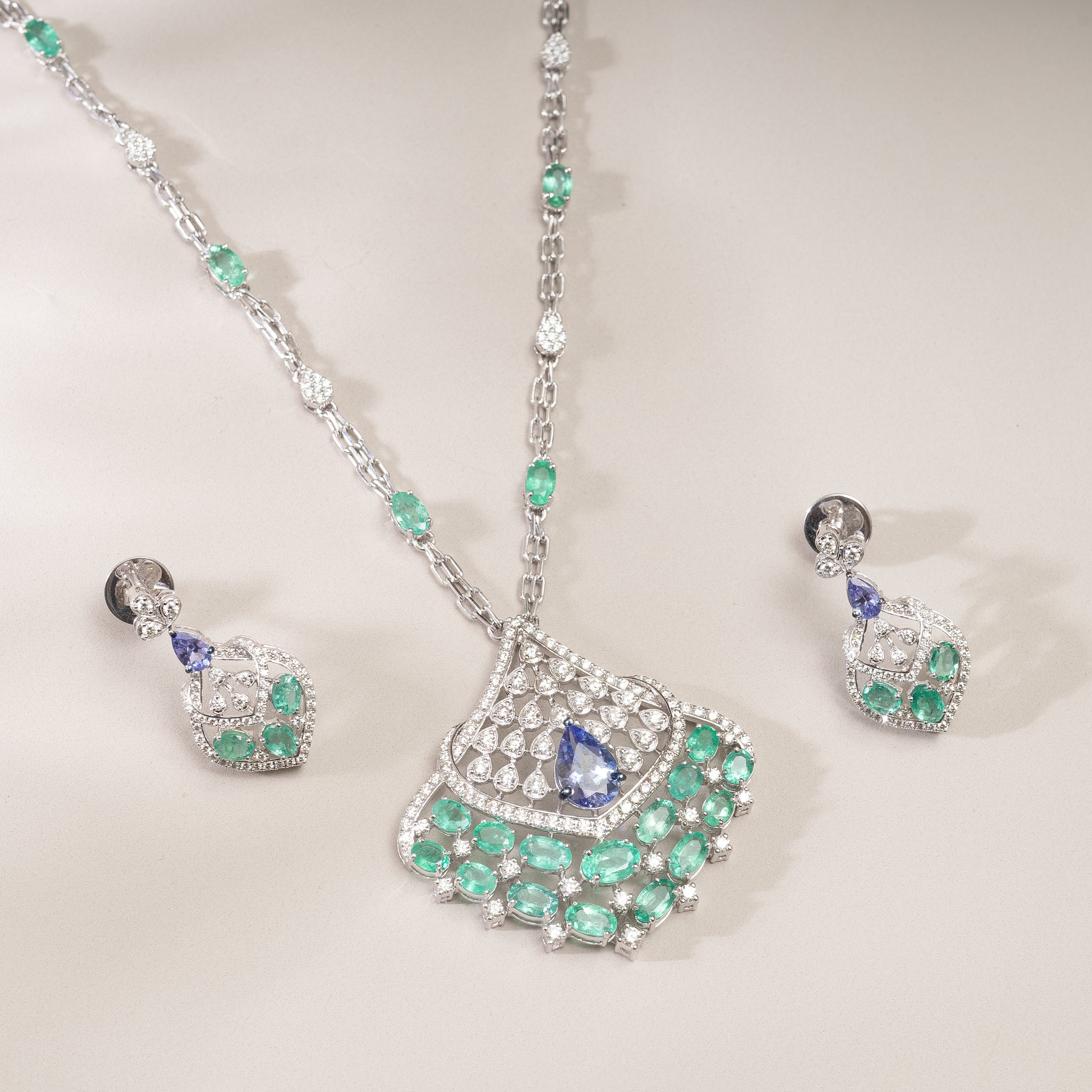 Diamond Pendet Set MLJ-415